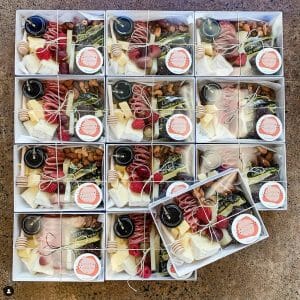 31 Uniquely Clever Charcuterie Box Ideas & Resources