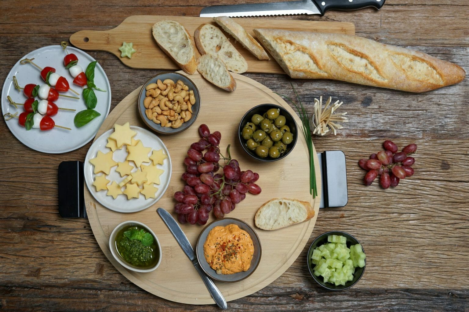 Breaking Bread: A Guide To The Best Bread For Charcuterie Boards