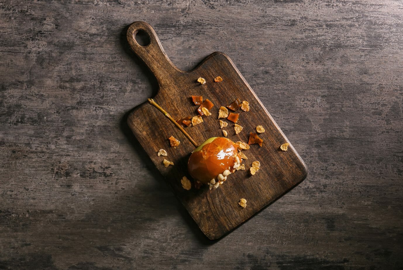 Caramel Apple Charcuterie Board: A Delicious Fall Delight - ICA